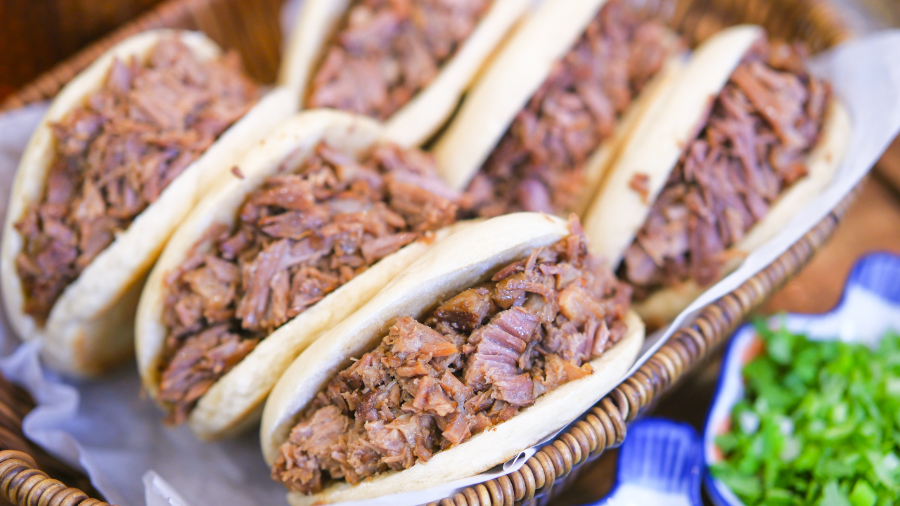 Chinese Burger Shaanxi Rou Jia Mo Recipe (肉夹馍) – Curated Kitchenware