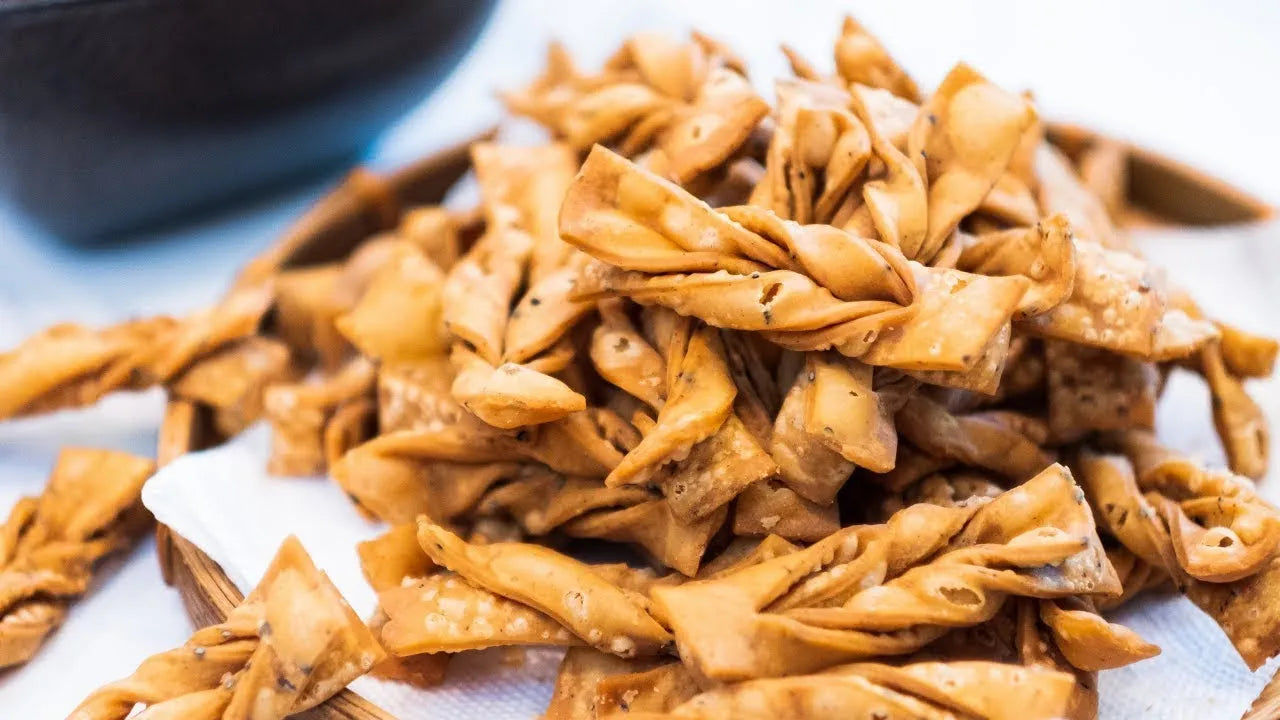 Twisted Sesame Crackers – Curated Kitchenware